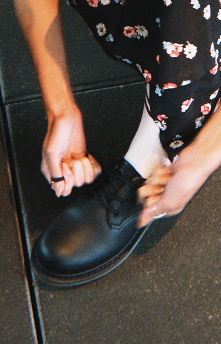Mozo Work Shoes with Shoes For Crews Non-Slip Outsoles